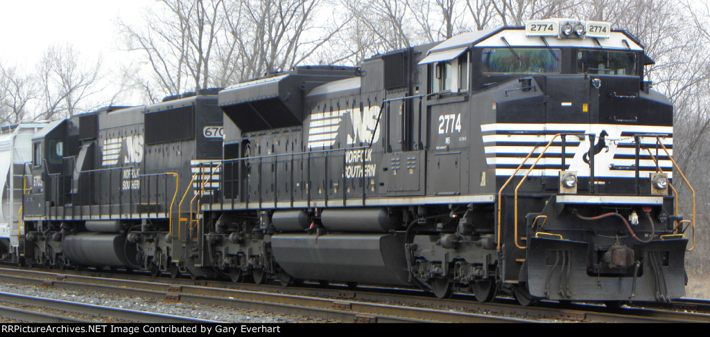 NS 2774